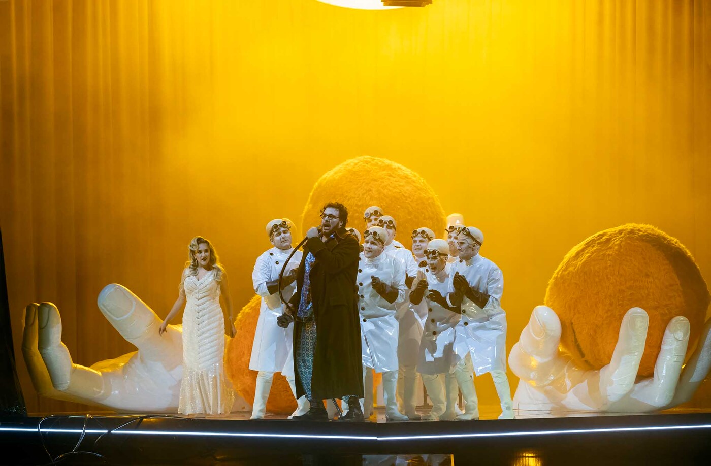 Die Liebe zu den drei Orangen - Oper - Semperoper Dresden