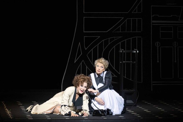 Intermezzo - Oper - Semperoper Dresden