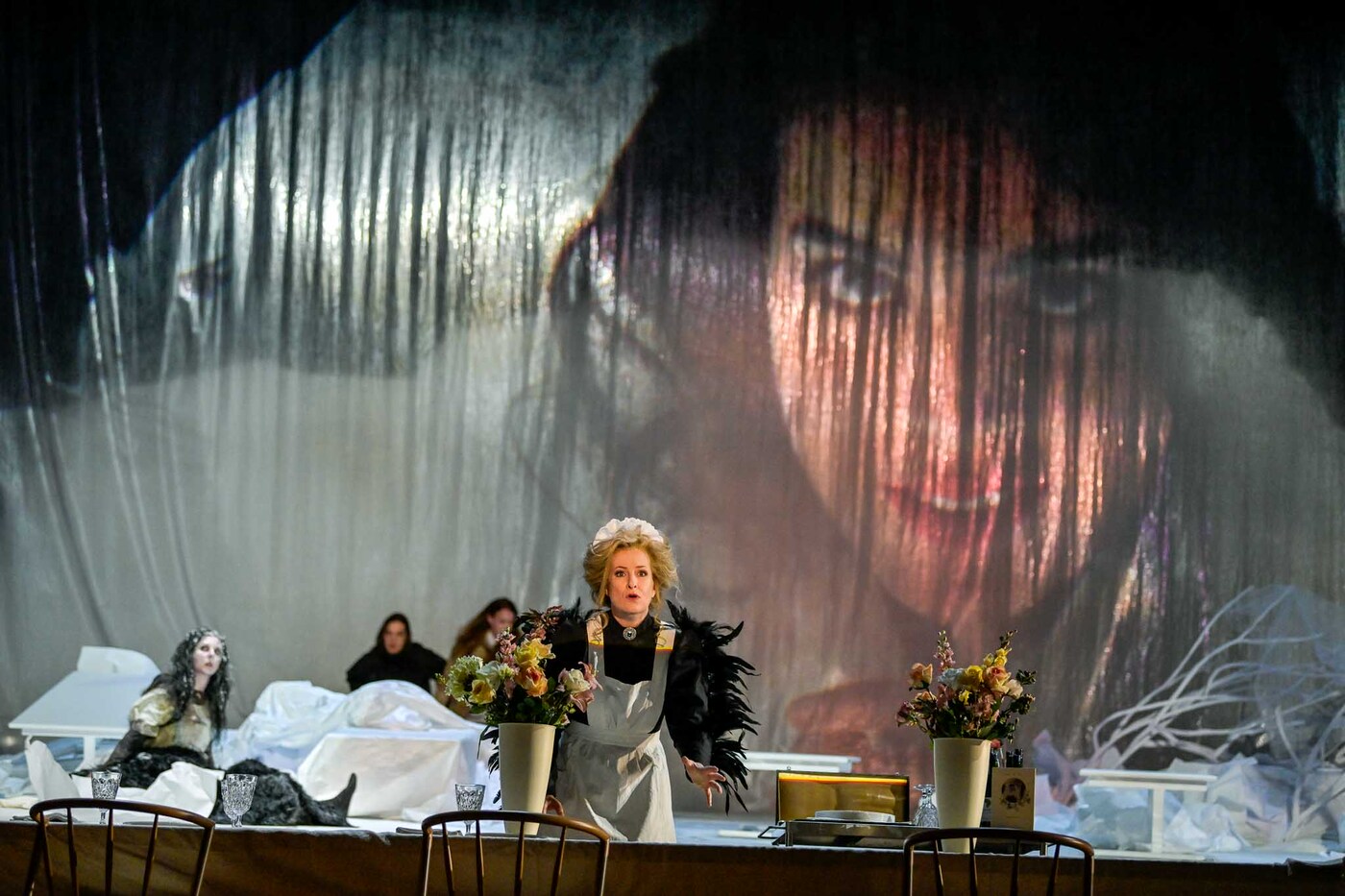 Innocence - Oper - Semperoper Dresden